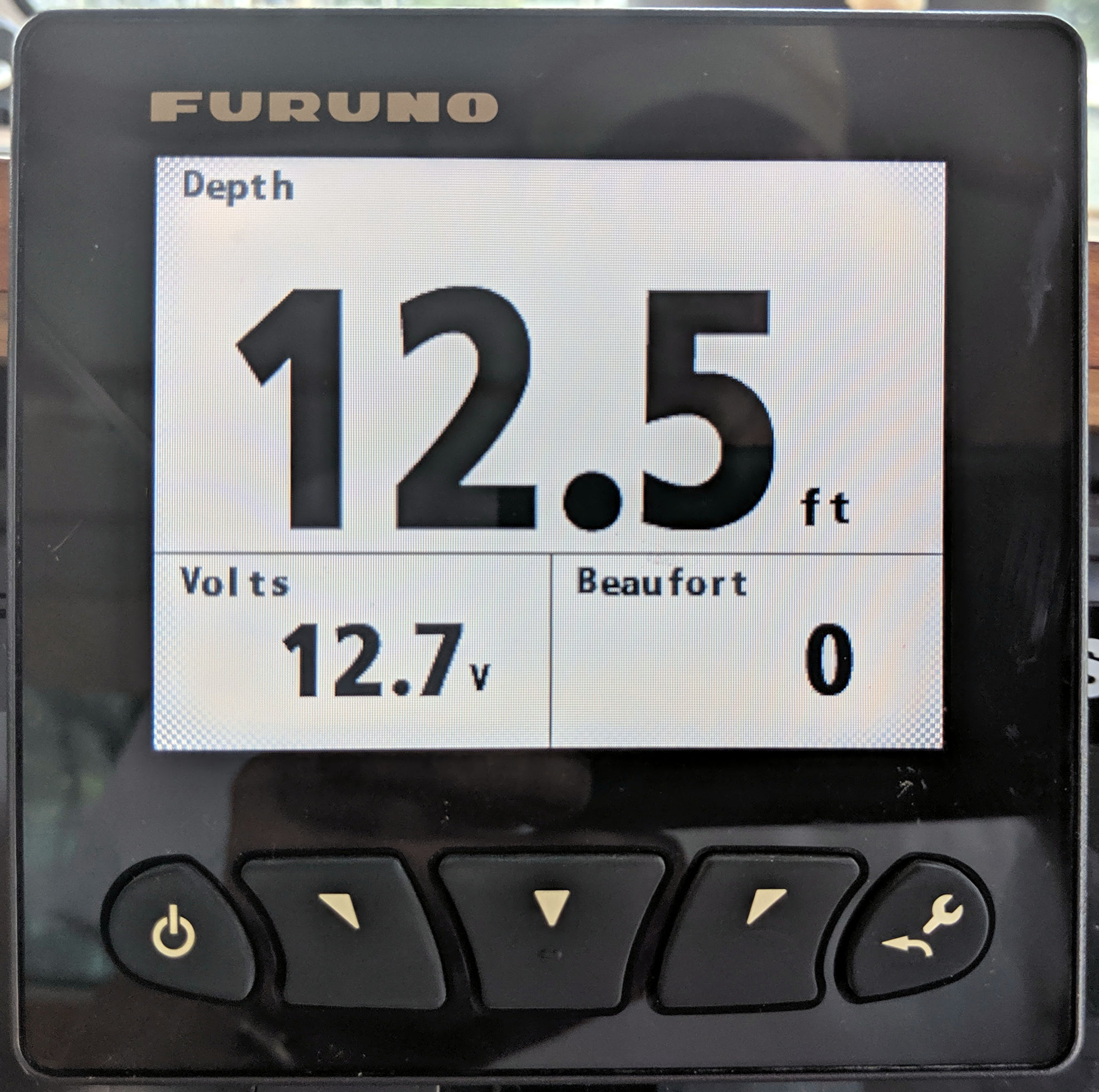 Dedicated Depth display, NMEA 2000 the best way? - Panbo
