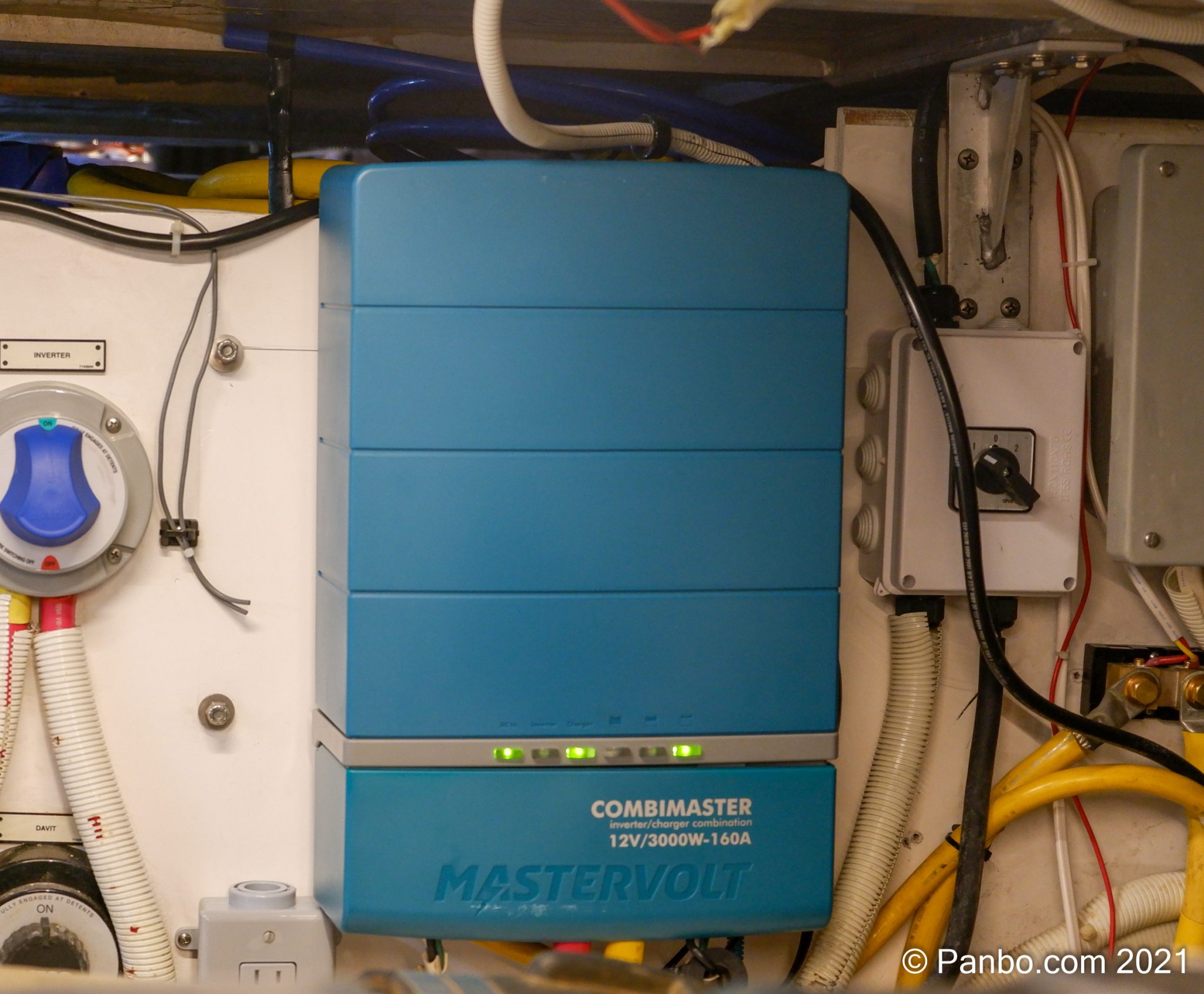 Upgrading to lithium batteries & testing an all Mastervolt DC power ...