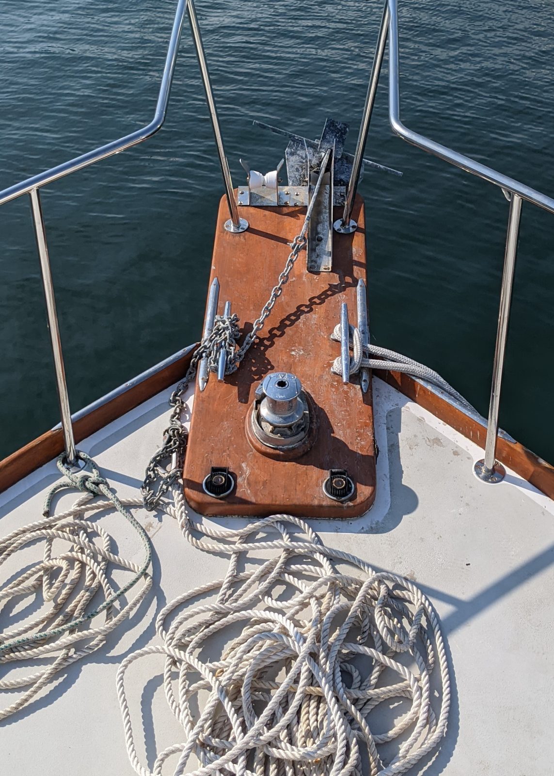 Three-strand or plait anchor rode? And which windlass? - Panbo