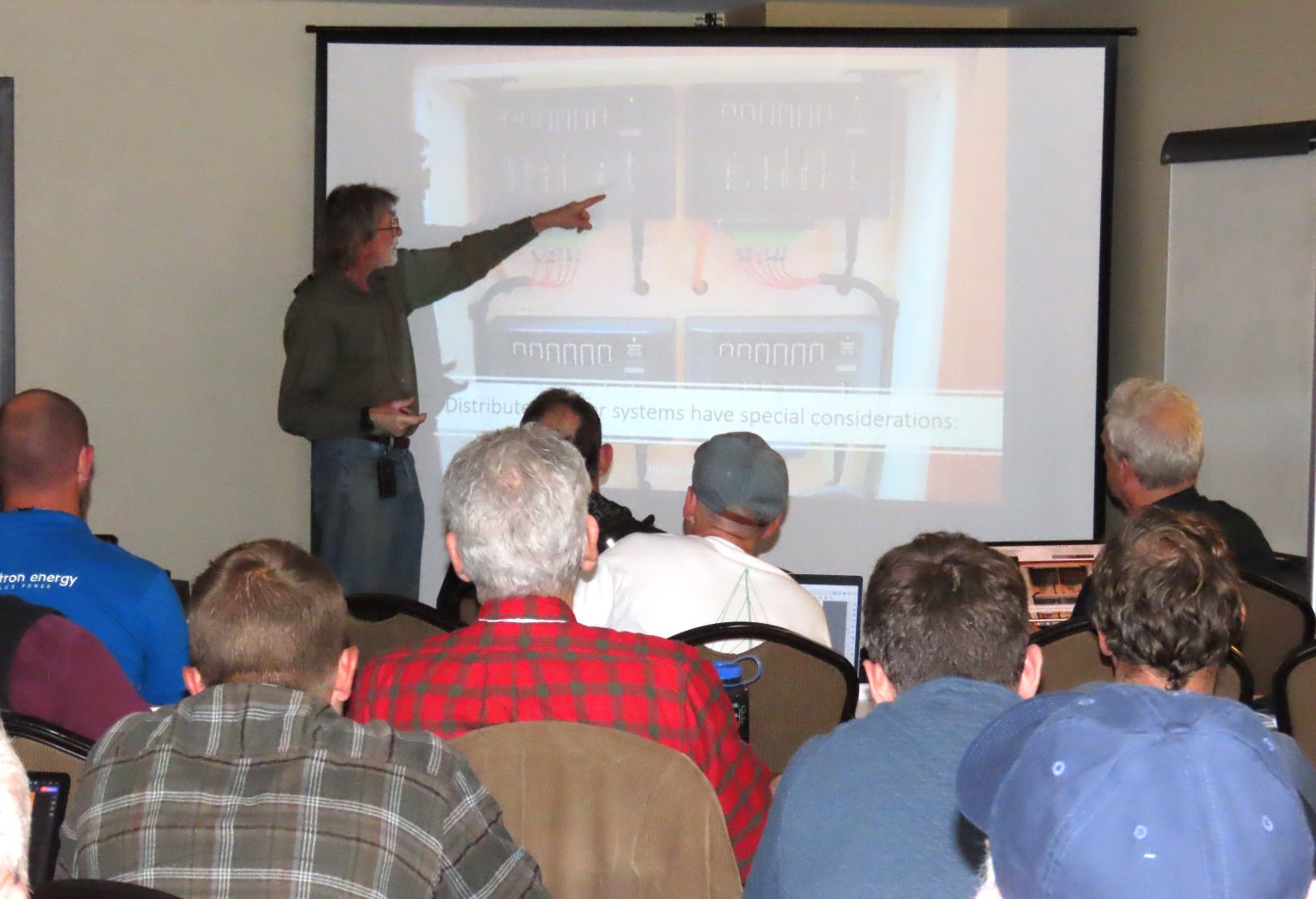 A Deep Dive into Boat Electrical Systems with Nigel Calder - Panbo