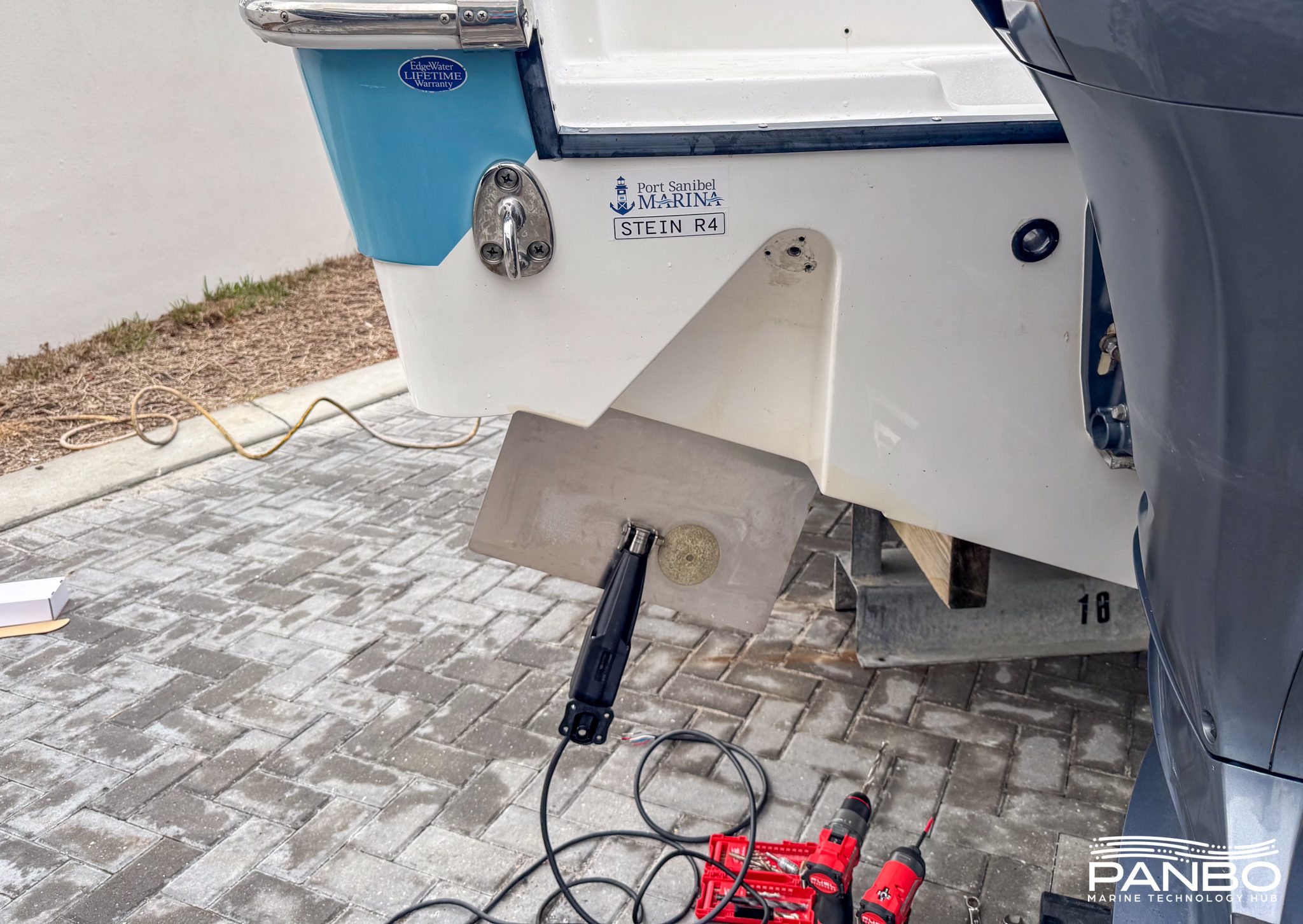Lenco Pro Control, effective and affordable trim and roll control - Panbo